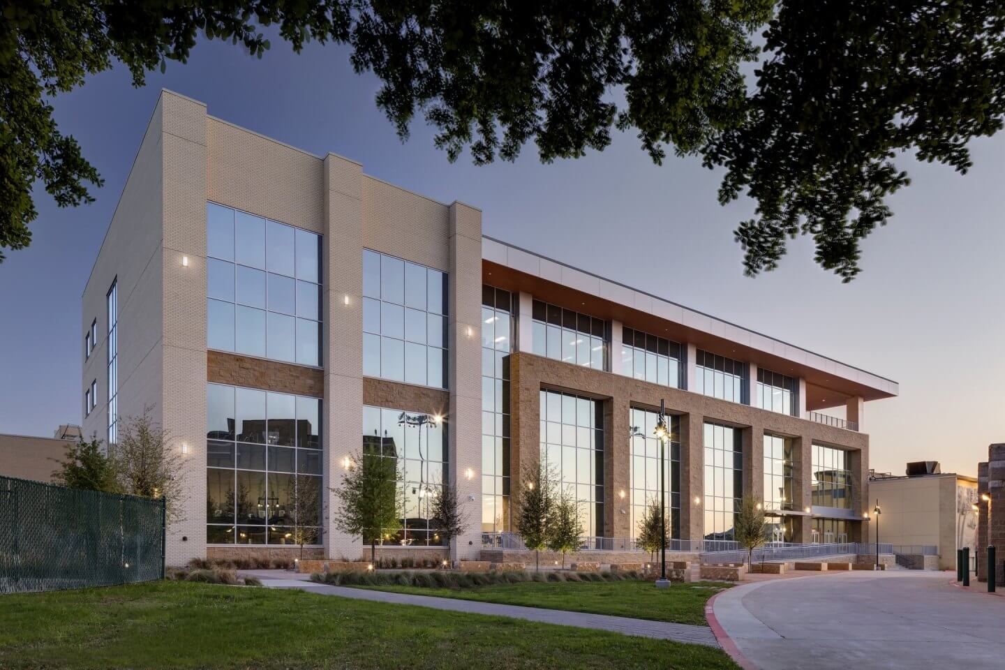 Grand Prairie High School Classroom Tower Addition and Renovations ...