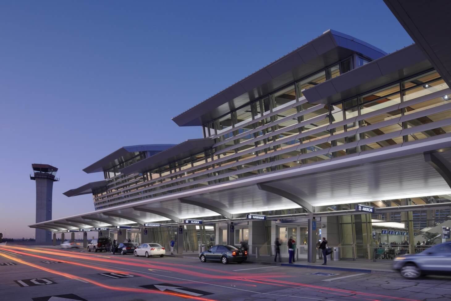 SMF Central Terminal B | Corgan