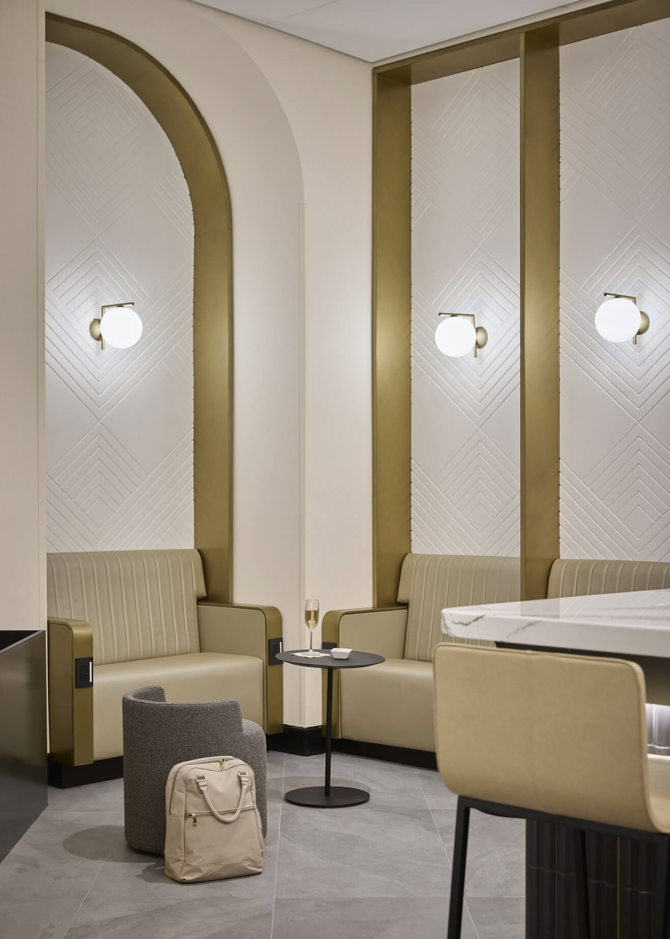 The Club MDW at Chicago Midway International Airport | Corgan