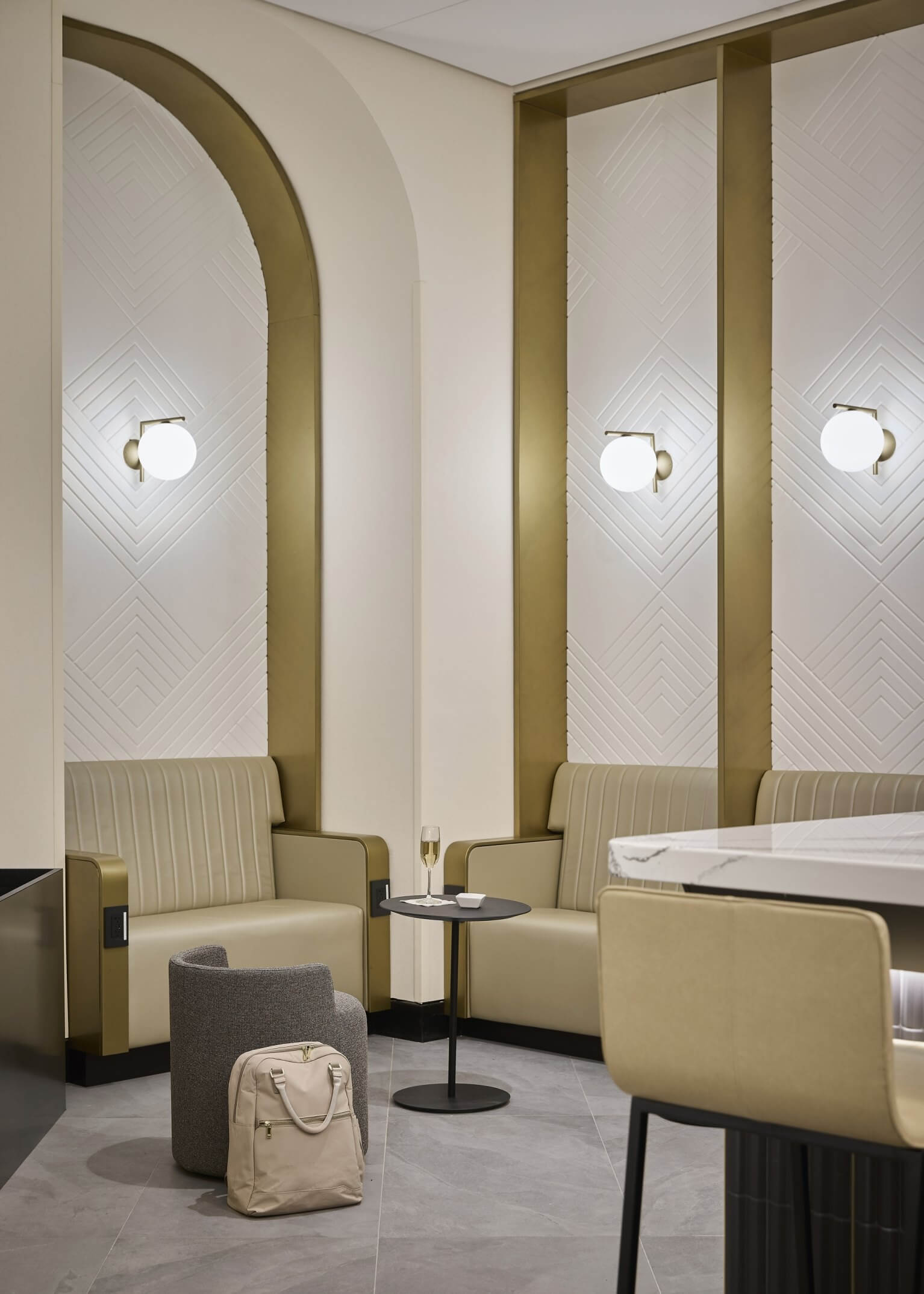 The Club MDW at Chicago Midway International Airport | Corgan