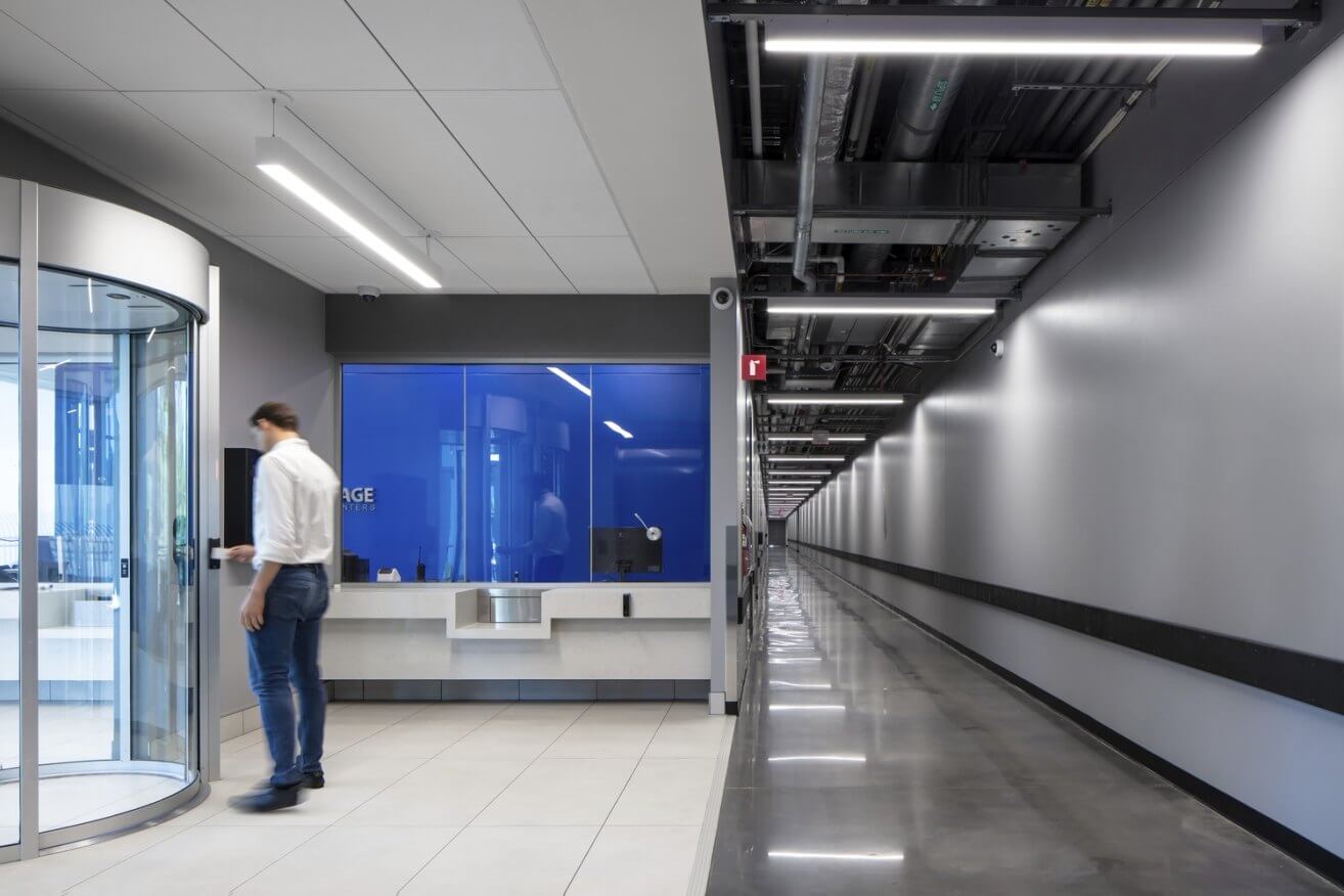 Vantage VA12 Data Center | Corgan