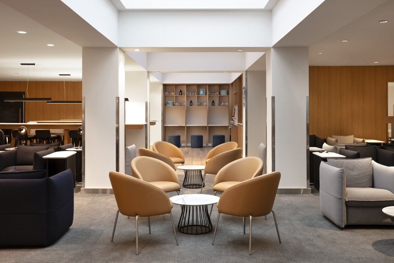 British Airways First Class Lounge & Club Lounge at John F. Kennedy ...