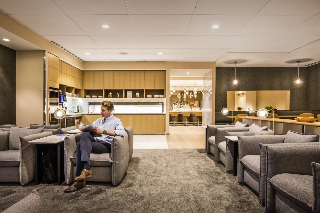 British Airways First Class Lounge & Club Lounge at John F. Kennedy ...