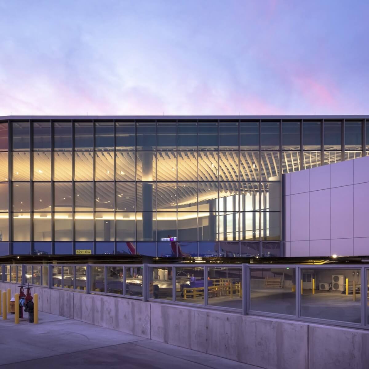 Phoenix Terminal 4 South 1 Concourse | Corgan
